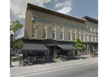 3 Best Sports Bars in Peterborough, ON - ThreeBestRated