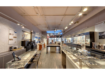 3 Meilleurs Opticiens à Toronto, ON - Recommandations d'experts