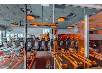 3 Best Gyms in Edmonton, AB - Expert Recommendations