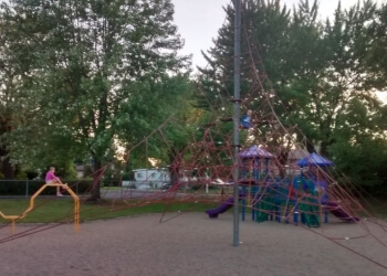3 Best Public Parks in Laval, QC - ThreeBestRated