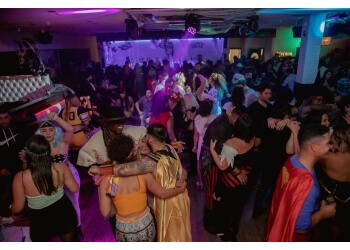 3 Best Night Clubs in Vaughan, ON - Expert Recommendations