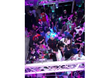 3 Best Night Clubs in Halifax, NS - Expert Recommendations