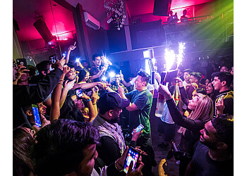 3 Best Night Clubs in Hamilton, ON - Expert Recommendations