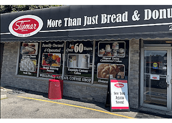 3 Best Bakeries in Windsor, ON - Expert Recommendations