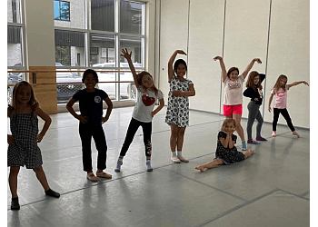 3 Meilleures écoles de danse à Gatineau, QC - Recommandations d'experts