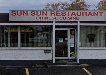 3 Best Chinese Restaurants in Moncton, NB - ThreeBestRated