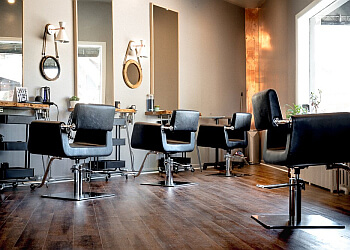 3 Best Hair Salons in Hamilton - Expert Recommendations