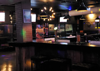 3 Best Night Clubs in Windsor, ON - Expert Recommendations