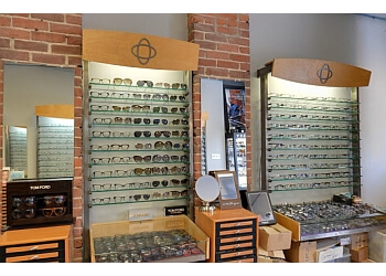 3 Best Opticians in Toronto, ON - Expert Recommendations