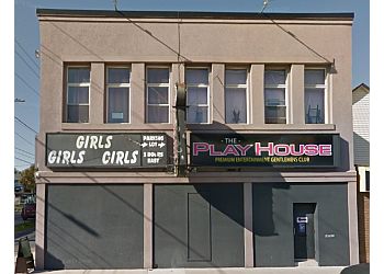 3 Best Night Clubs in Windsor, ON - Expert Recommendations