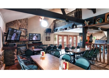 3 Best Sports Bars in Maple Ridge, BC - Expert Recommendations