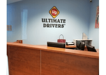 3 Best Driving Schools in Mississauga, ON - Expert Recommendations