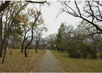 3 Best Hiking Trails in Regina, SK - Expert Recommendations