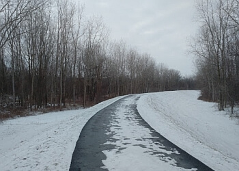 3 Best Hiking Trails in Brantford, ON - ThreeBestRated