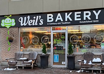 3 Best Cakes in Hamilton, ON - Expert Recommendations