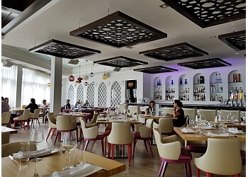 3 Best Mediterranean Restaurants in Brossard, QC - Expert Recommendations